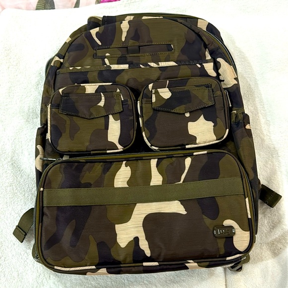 lug | Bags | Rare Color Nwot Lug Puddle Jumper Backpack In Camo Green ...